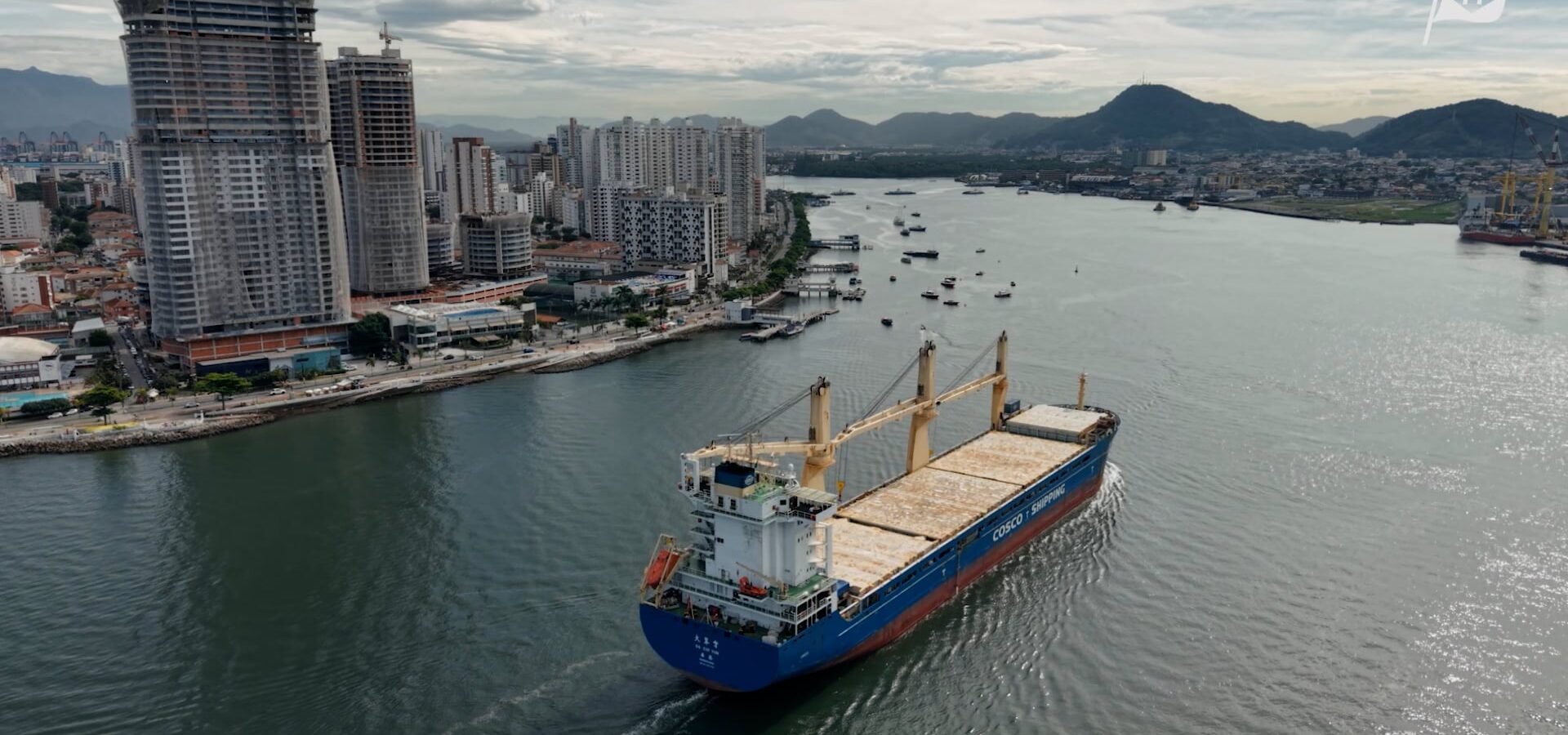 Logistics services globally - Hacklin Group